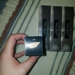 Fenty Beauty | Makeup | Fenty Beauty Pro Filtr Matte Foundation 25 ...